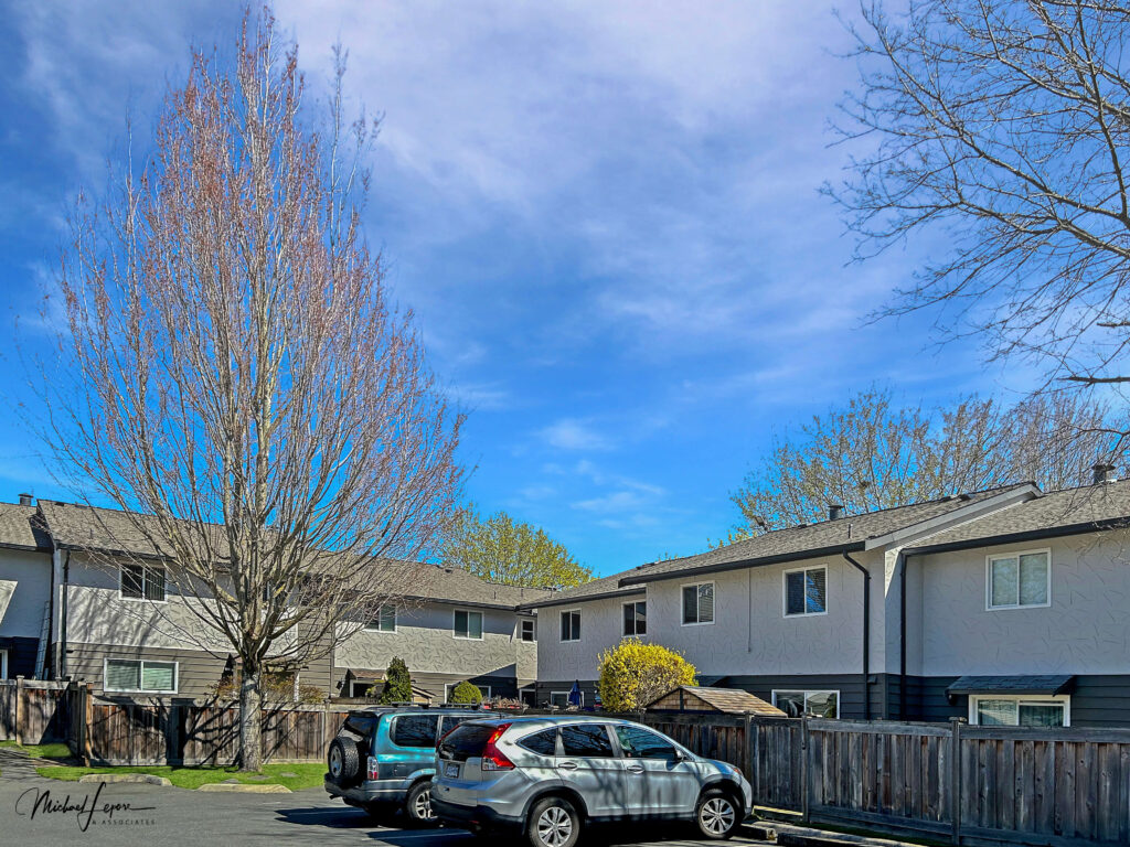 Chestnut Gardens | Ladner Townhomes - MichaelLepore.ca